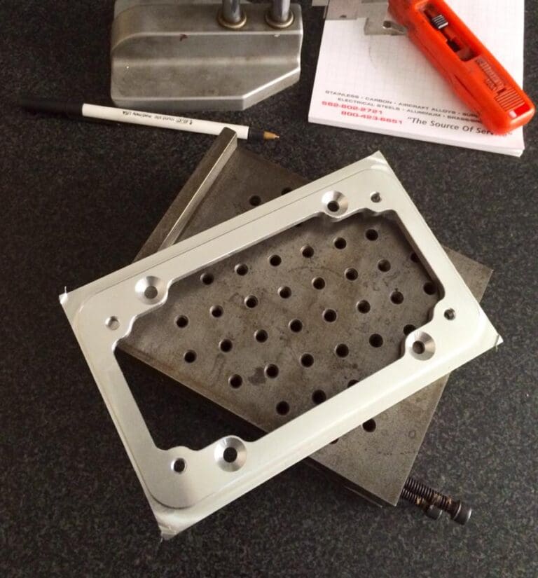 BILLET LICENSE PLATE ADAPTOR KTM ADVENTURE 1050-1290 - CJ Designs